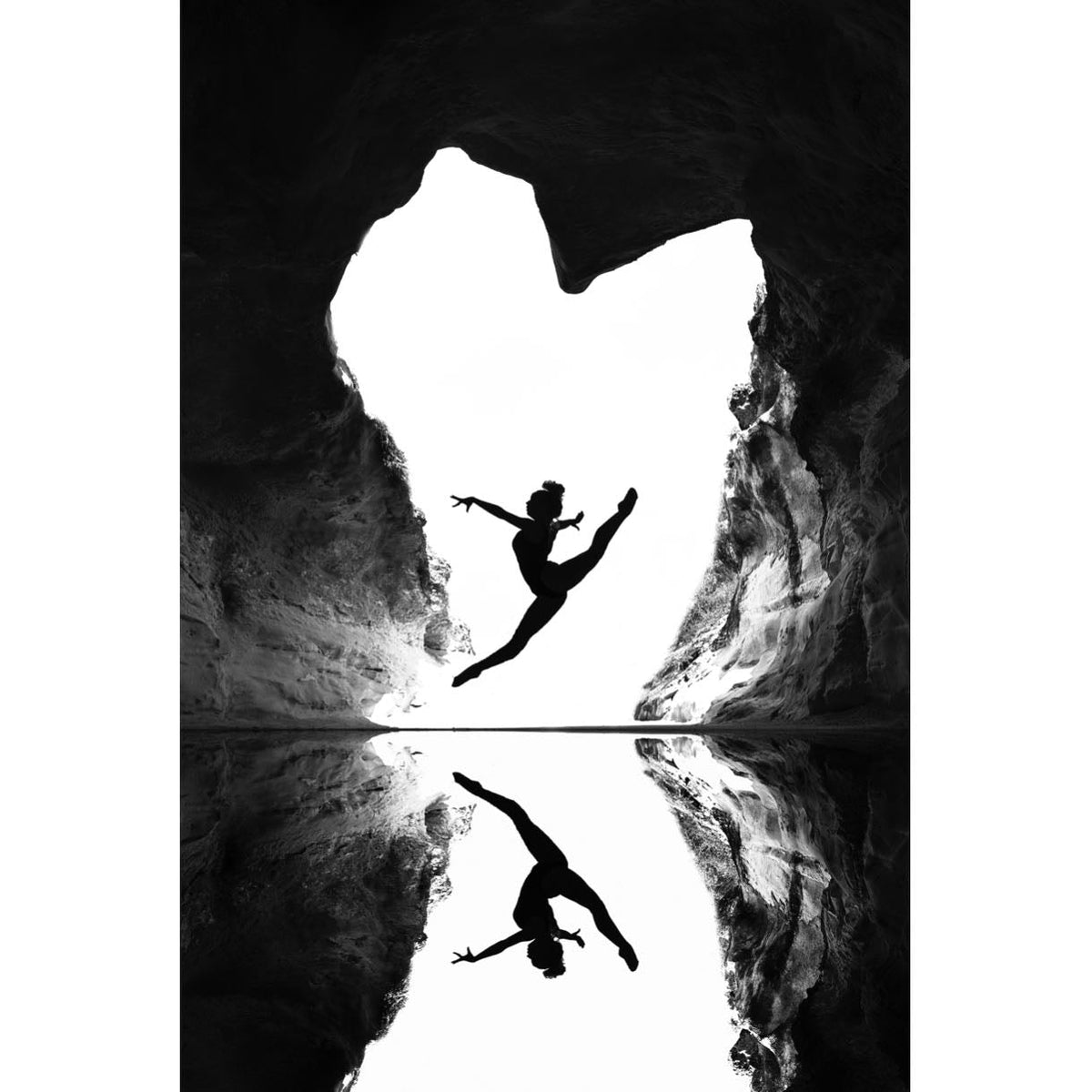 Beating Heart Wall Art ⭐️ Canvas & Framed + Many Sizes – Pixalot